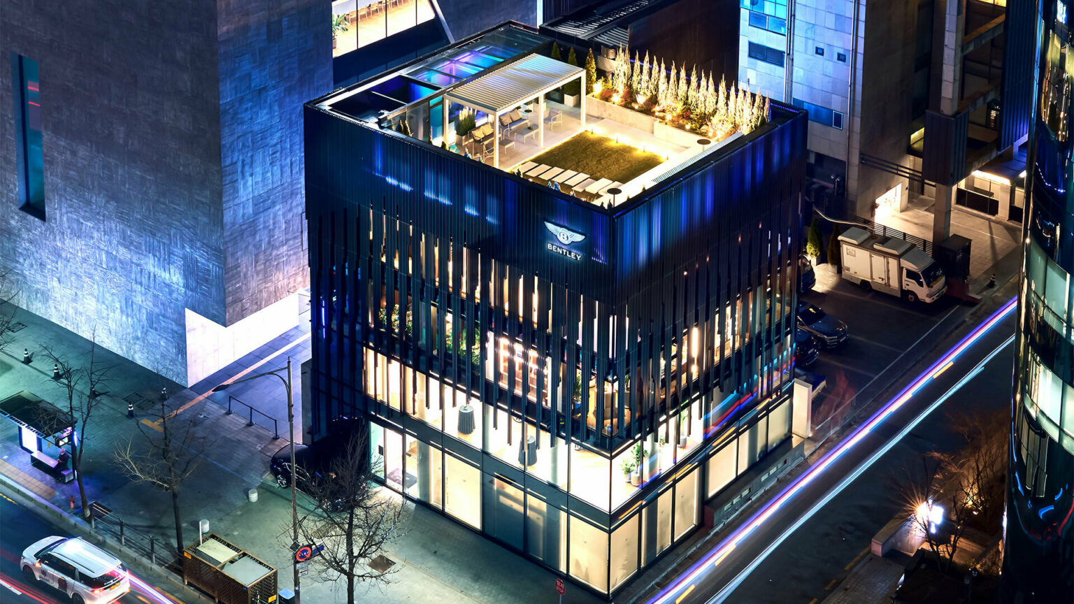 This Is The Cube, Bentley’s New Korean Retail Space | Carscoops