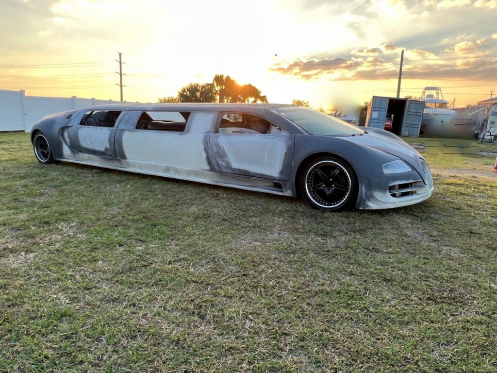 This Unfinished Lincoln-Based Bugatti Veyron Limo Replica Is Listed For ...