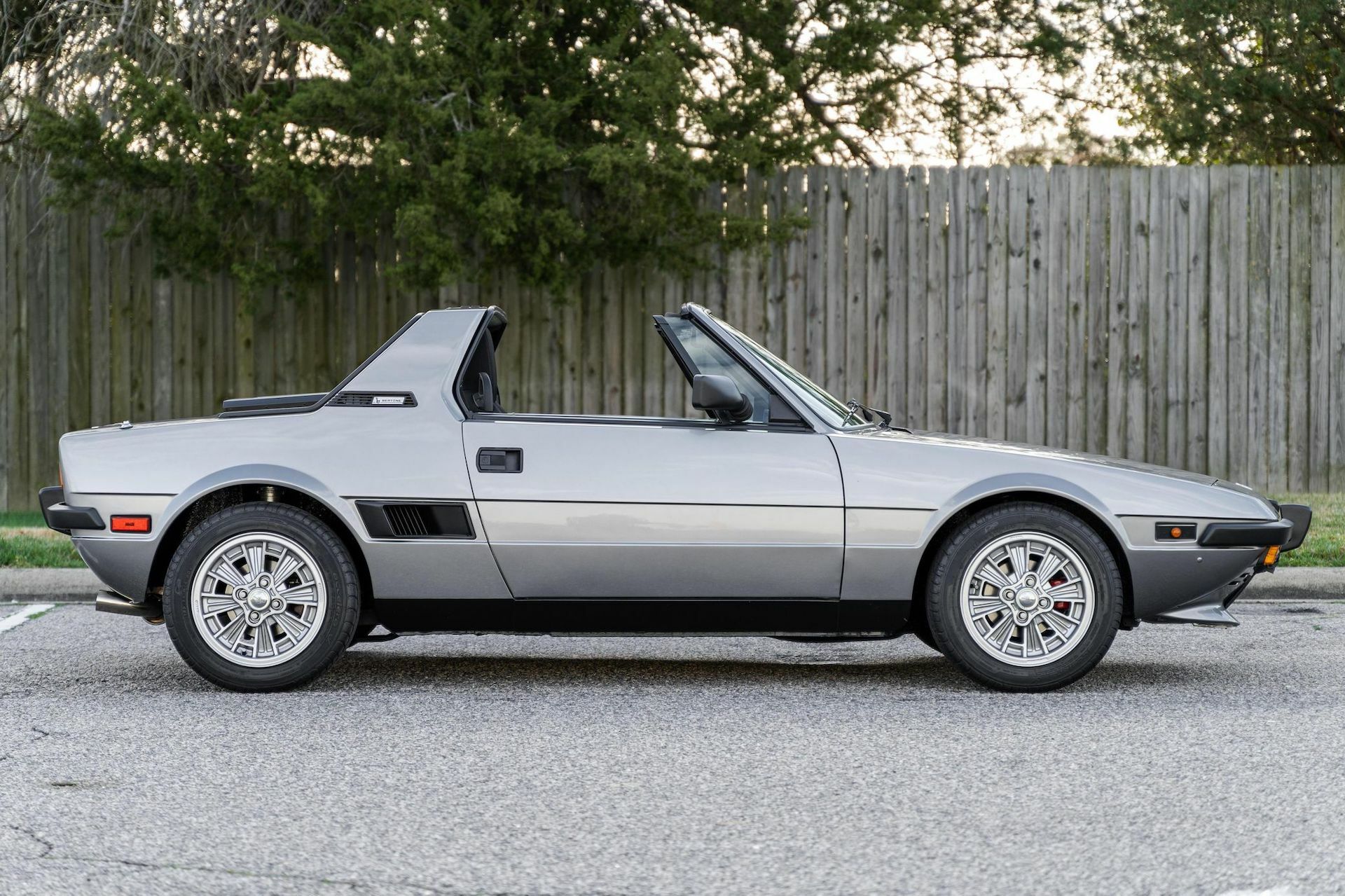 This 215-HP VTEC-Swapped X1/9 Is The Sports Car Fiat Should Have Built ...