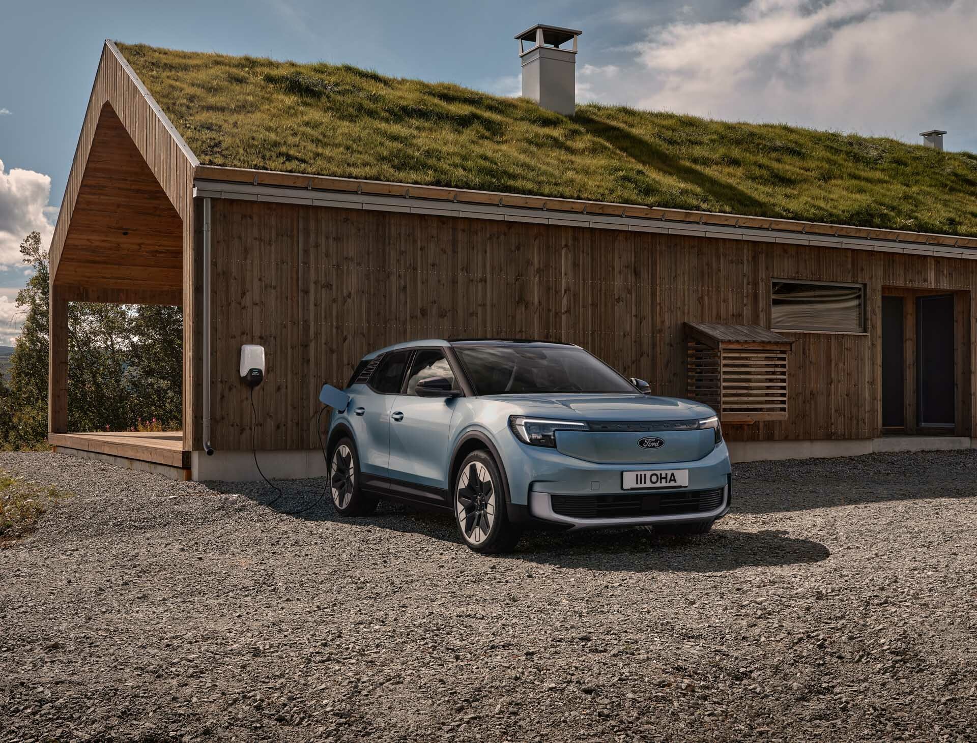 2023 Ford Explorer EV Will Be Driven Around The Globe By Young Traveler ...