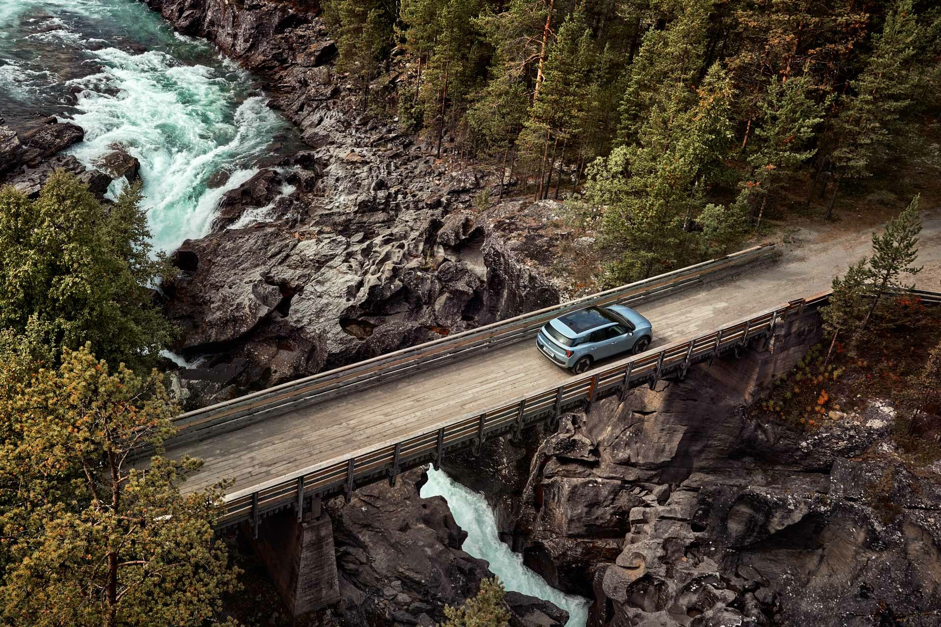 2023 Ford Explorer EV Will Be Driven Around The Globe By Young Traveler ...