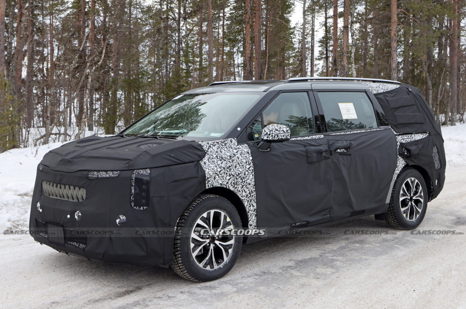 2025 Kia Carnival Spied With EV9-Inspired Styling On Both Ends | Carscoops