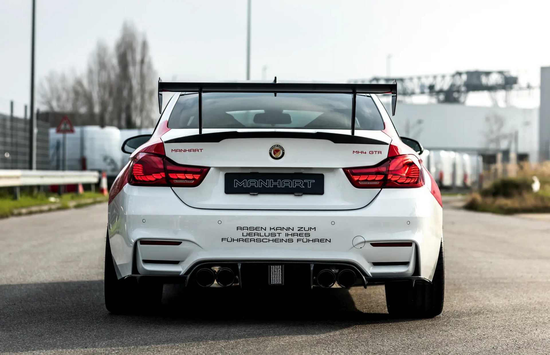 Manhart’s BMW M4 DTM Champion Edition Gets Marlboro Livery And Boost To ...