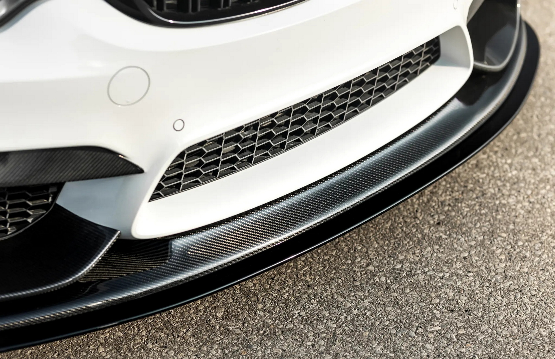 Manhart’s BMW M4 DTM Champion Edition Gets Marlboro Livery And Boost To ...