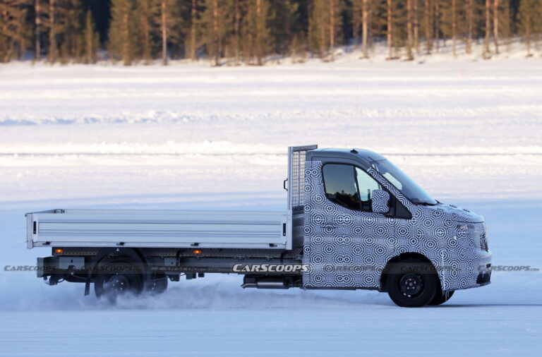 2024 Renault Master LCV Spotted With ICE And EV Powertrains | Carscoops