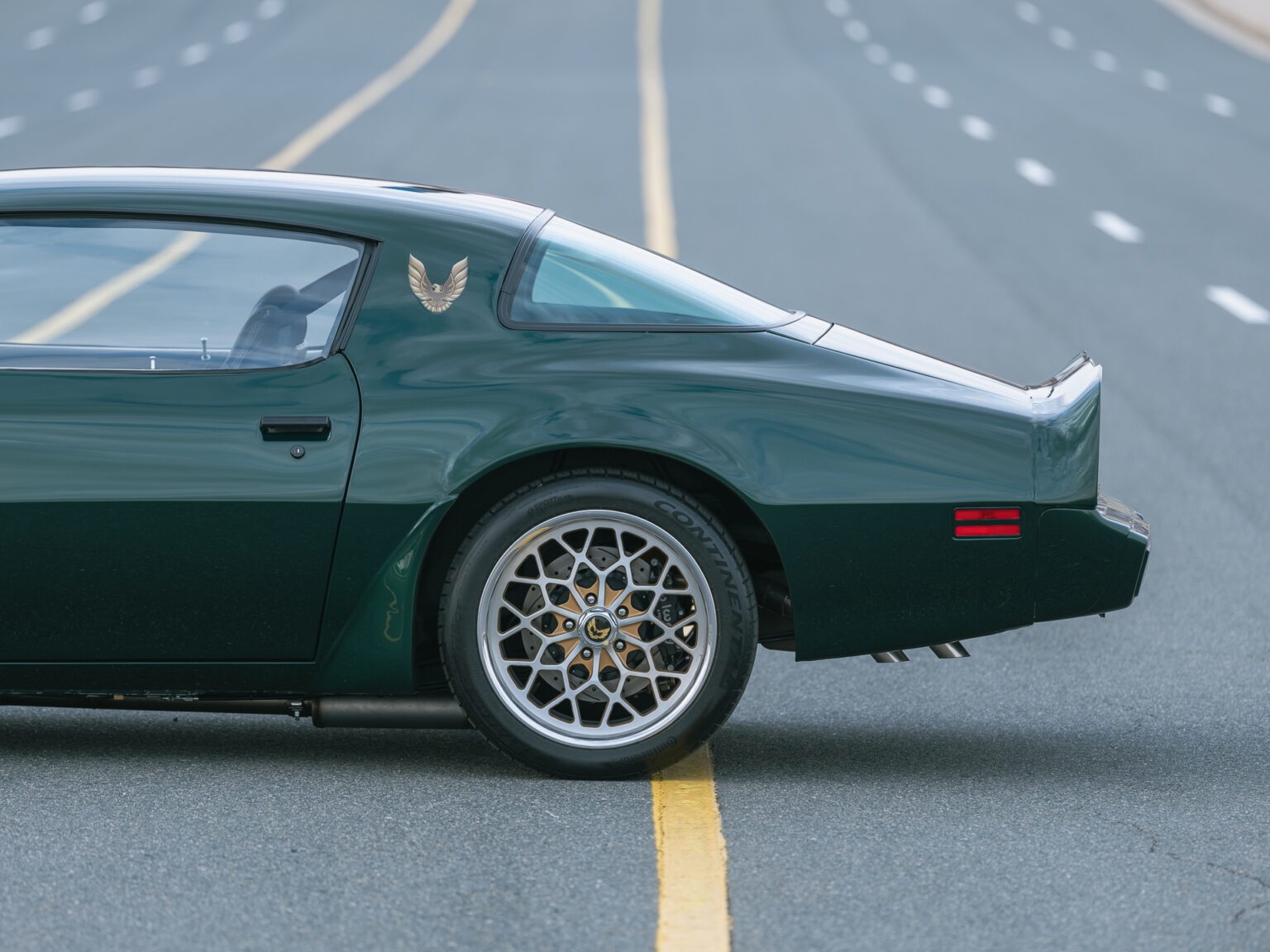 1970s Pontiac Firebird Trans Am Gets A Stunning Restomod Overhaul From ...