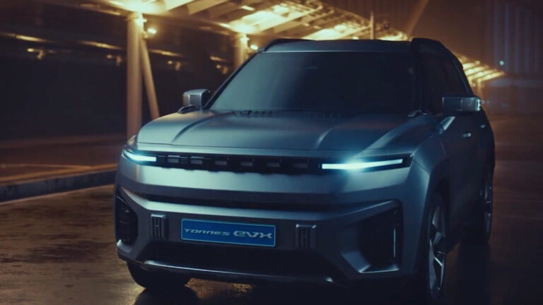 KG Mobility Torres EVX Detailed With 201 HP And A 311-Mile Range ...