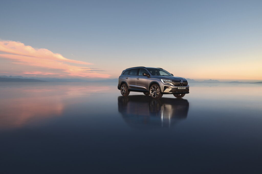 New Renault Espace Debuts As A Longer Austral SUV With Seven Seats ...