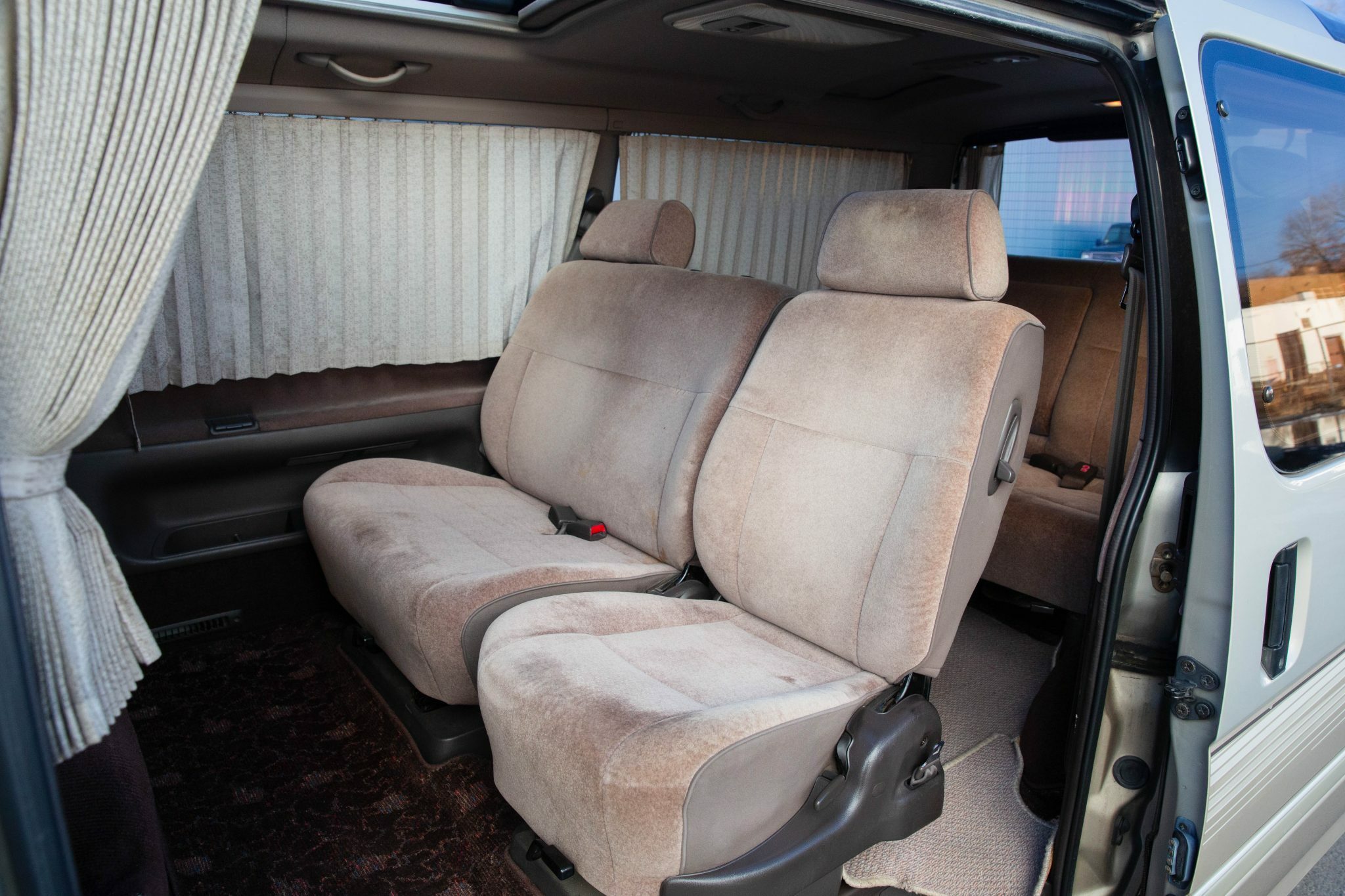 Here’s How A Toyota Van From The 90s Instigated The Death Of The Sedan ...