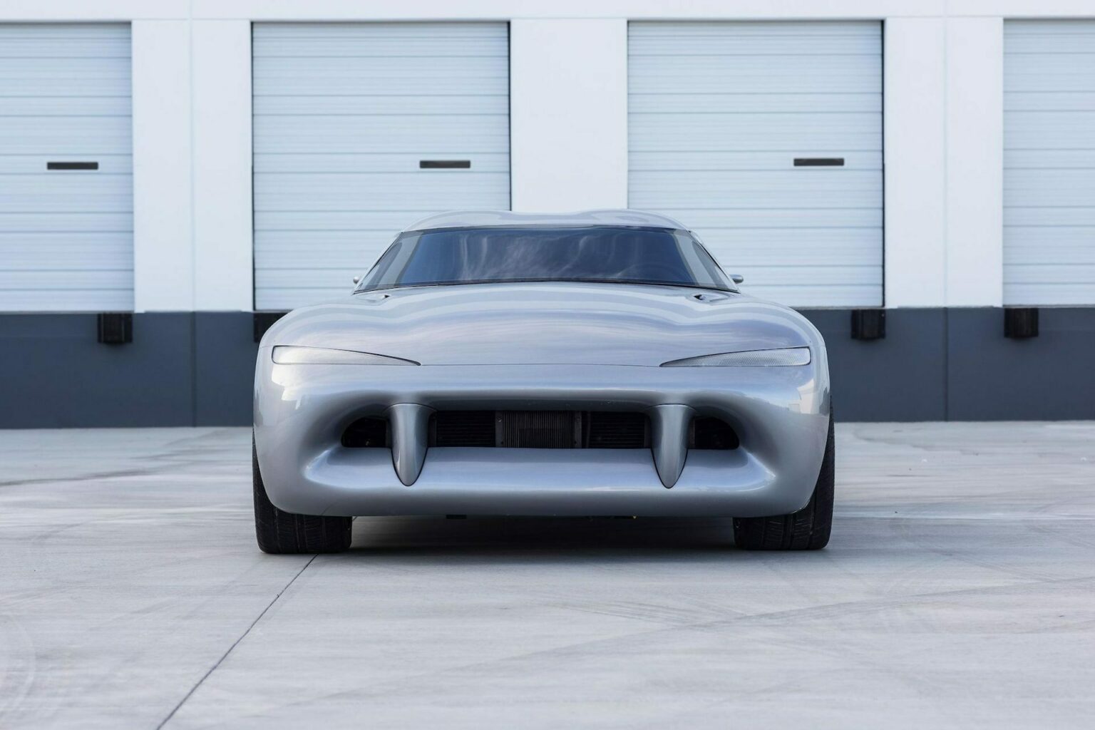 This Viper Defender Was A 1990s TV Star, But It’s Short On Venom ...