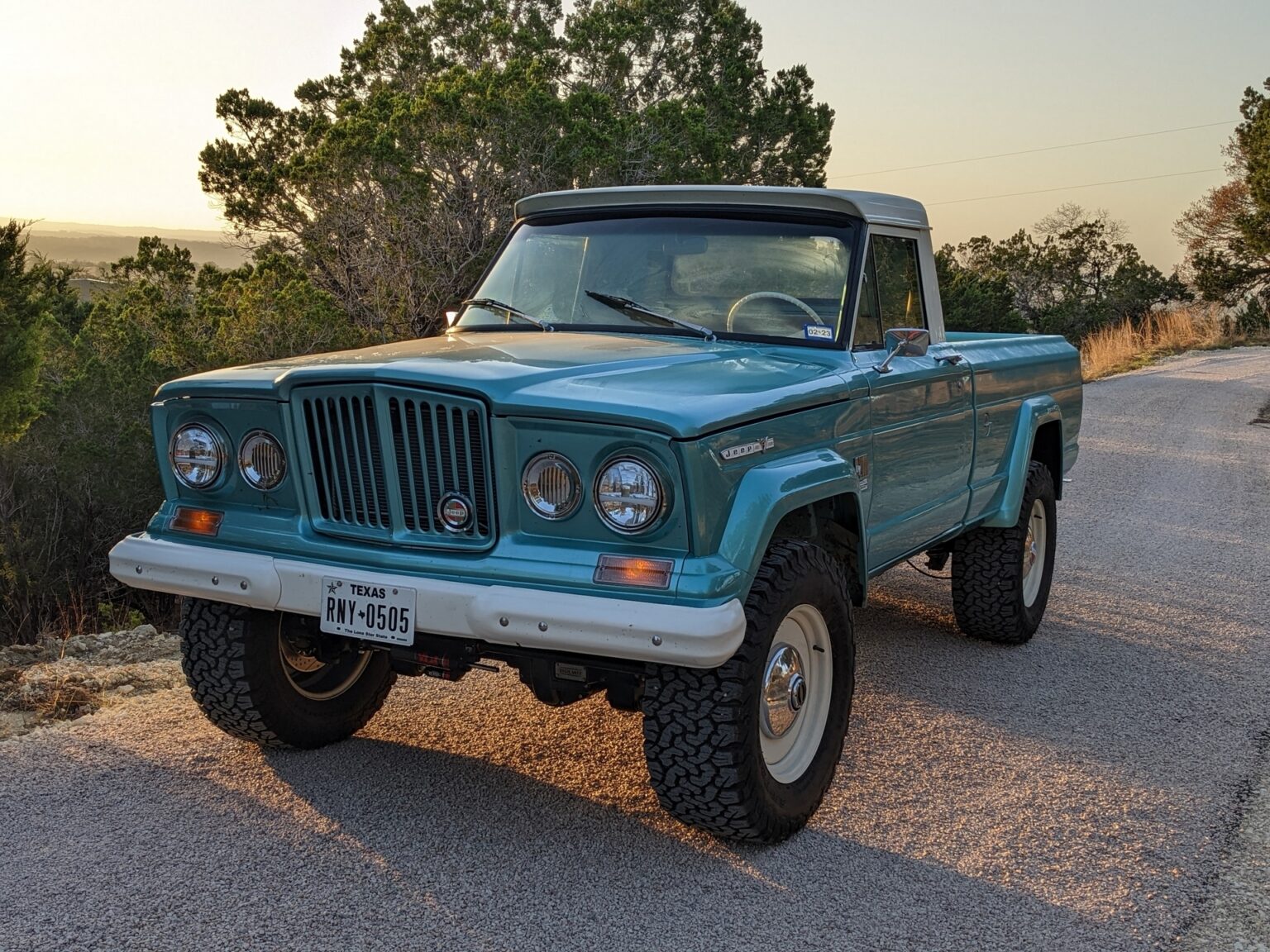 Vigilante Has Built The Ultimate 1966 Jeep Gladiator Restomod With A ...