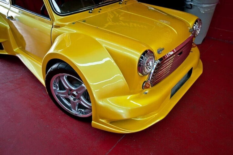 Experience Maximum Torque Steer With This 350 WHP MINI Cooper With ...