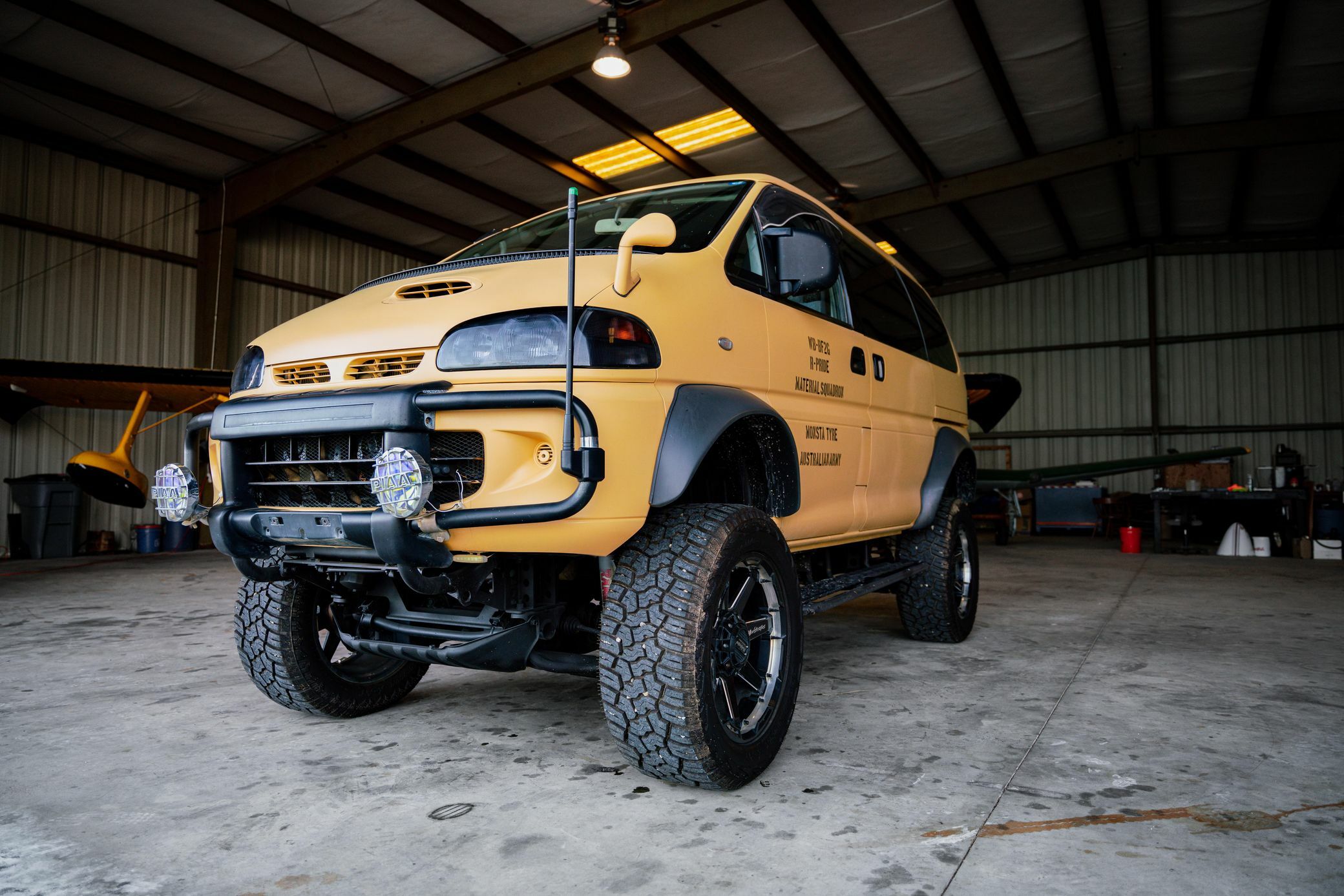 Are You Cool Enough For This Mitsubishi Delica Space Gear? | Carscoops