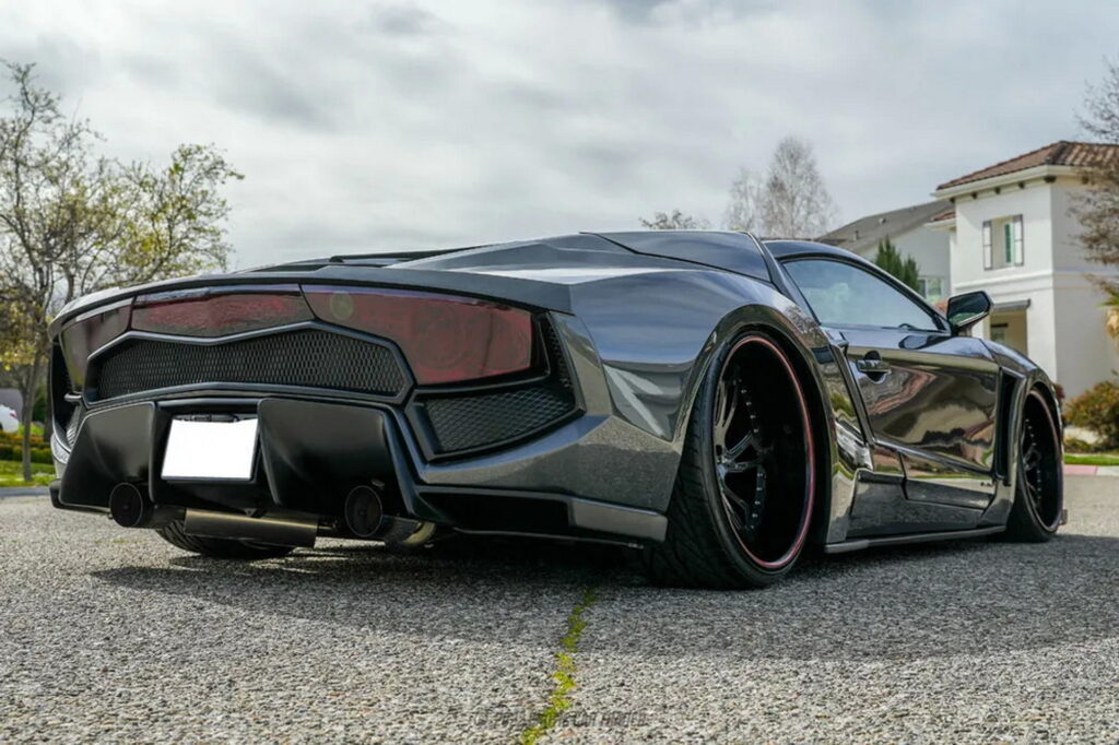 You Can Pretend To Be The Joker With A Vaydor G35 For An All Too ...