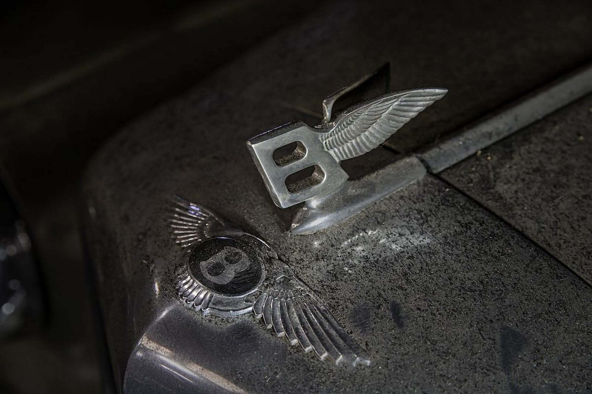 An Amazing Collection Of 230 Classic Cars Discovered In Hidden Barn ...