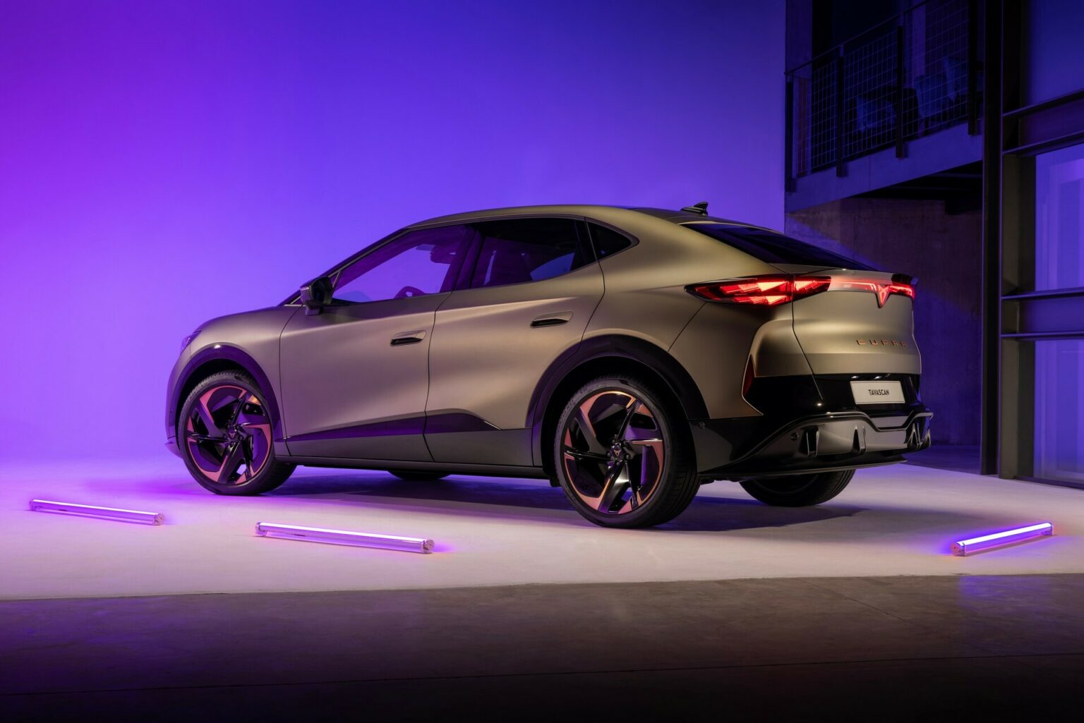 Cupra’s Electric 2024 Tavascan Debuts As An ID.5 With Spanish Flair ...