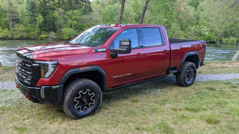 2024 GMC Sierra HD Goes Extreme With First-Ever AT4X And AEV Editions ...