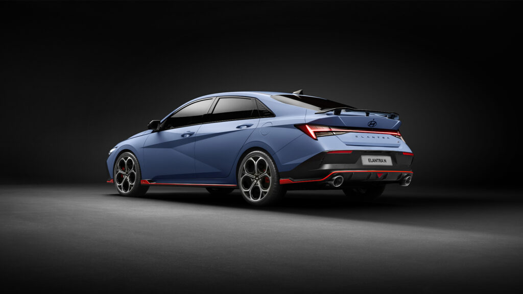 2024 Hyundai Elantra N Reveals Its New Face, Wheels, And Aggressive ...