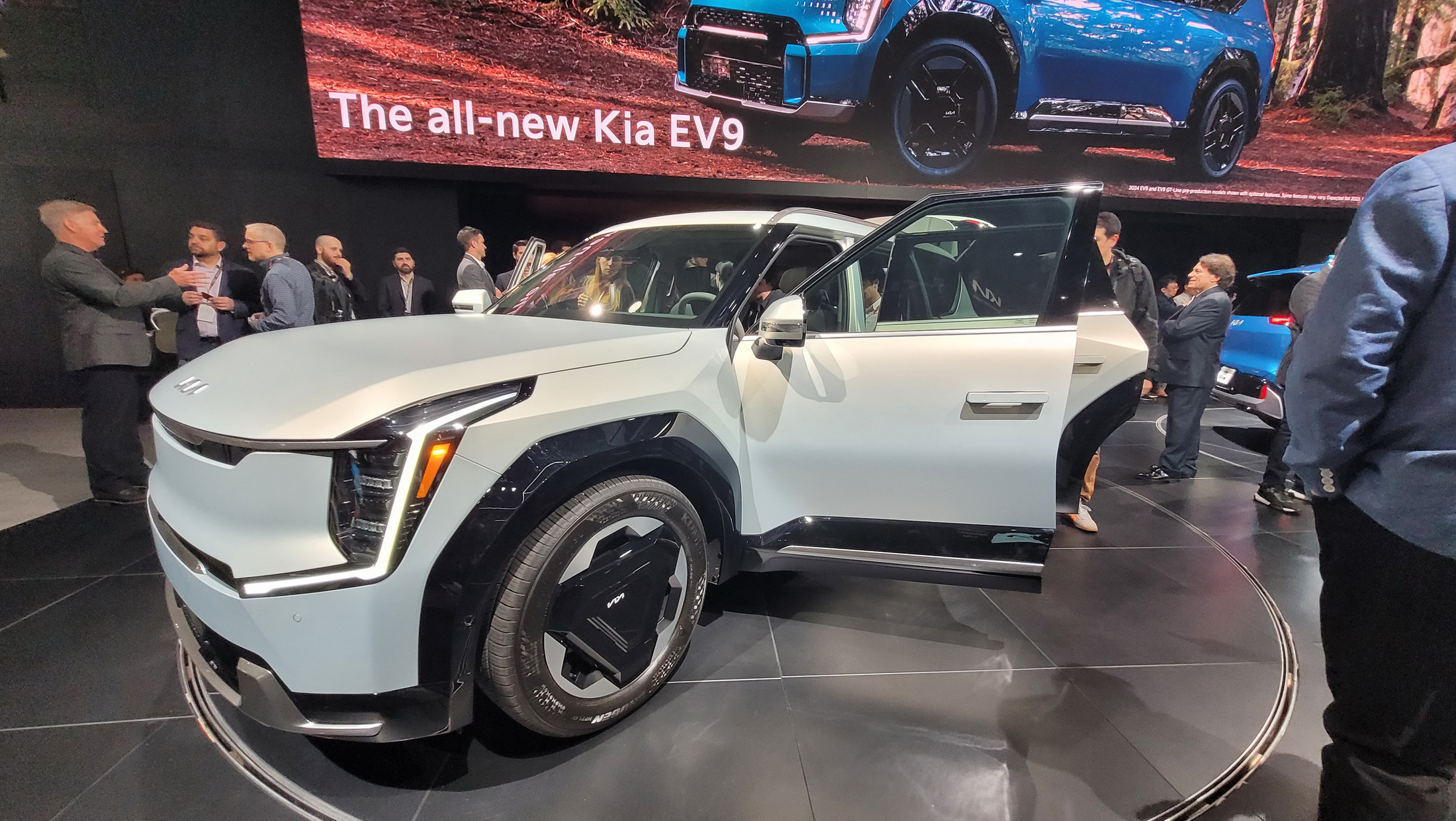 Check Out The New Kia EV9 From The New York Auto Show | Carscoops