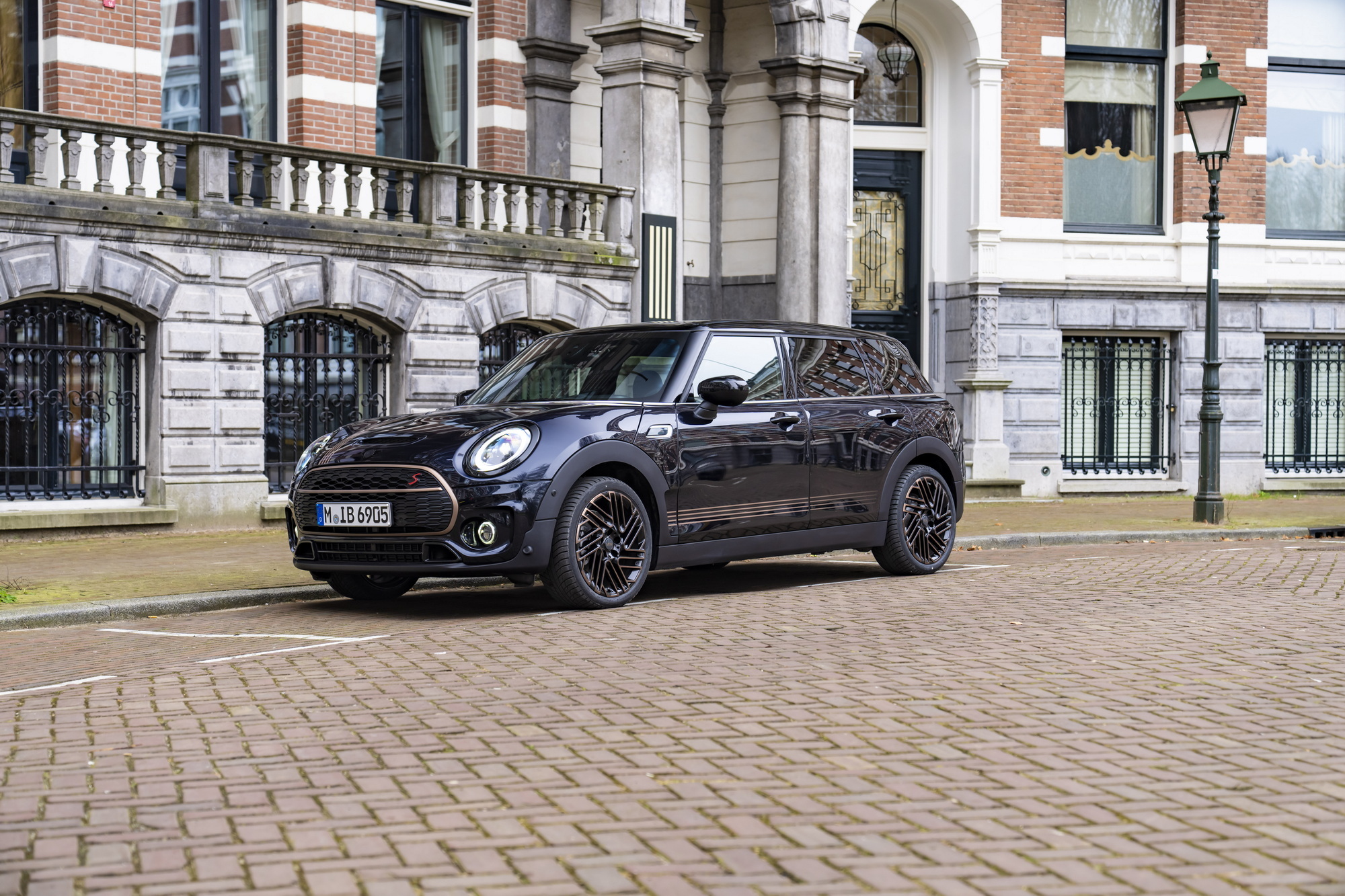 Final Edition Package Adds $10,000 To Mini Clubman Price | Carscoops