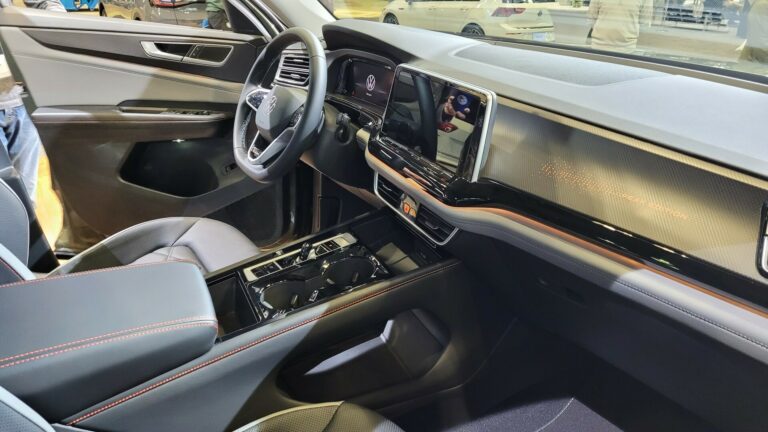 2024 VW Atlas Peak Edition Combines Rugged Styling With An Upscale ...