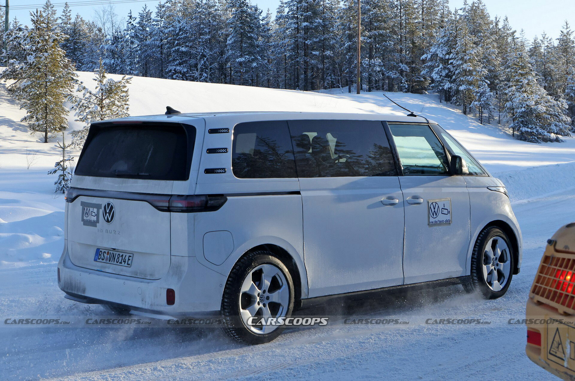 VW ID. Buzz Long-Wheelbase Spied As A Maxi Electric Microbus | Carscoops