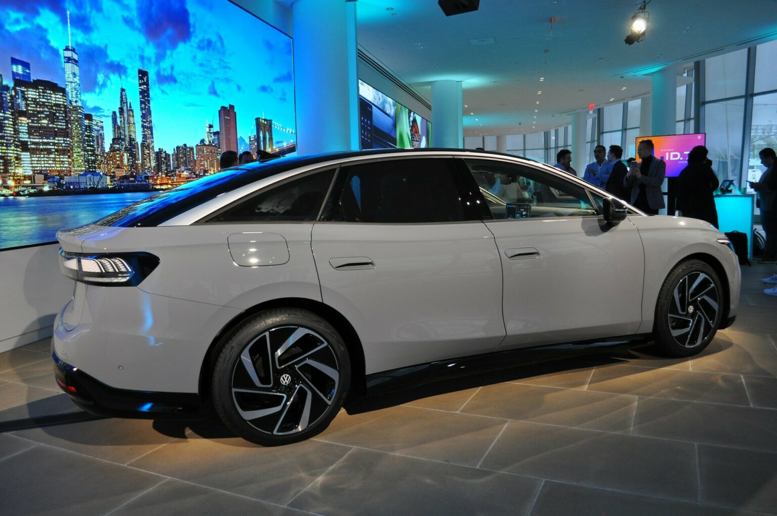 First Look: The VW ID.7 Is An Electric Passat For A New Generation ...