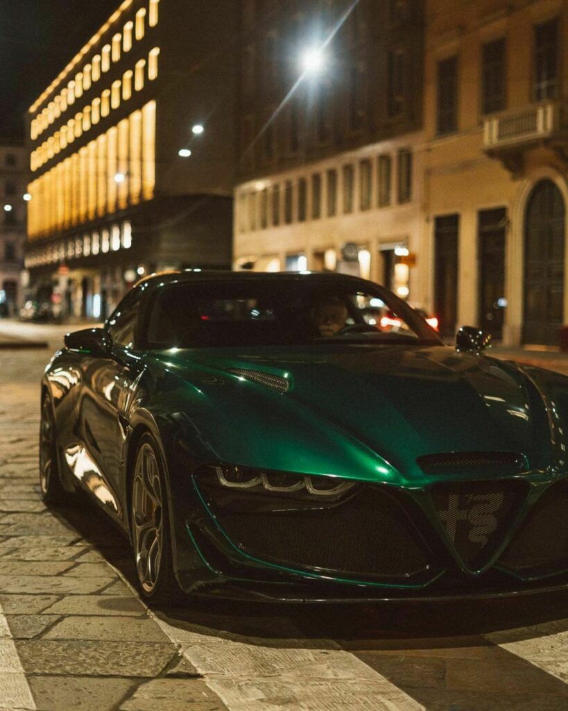 Watch The Alfa Romeo Giulia SWB Zagato Roaming The Streets Of Milan ...