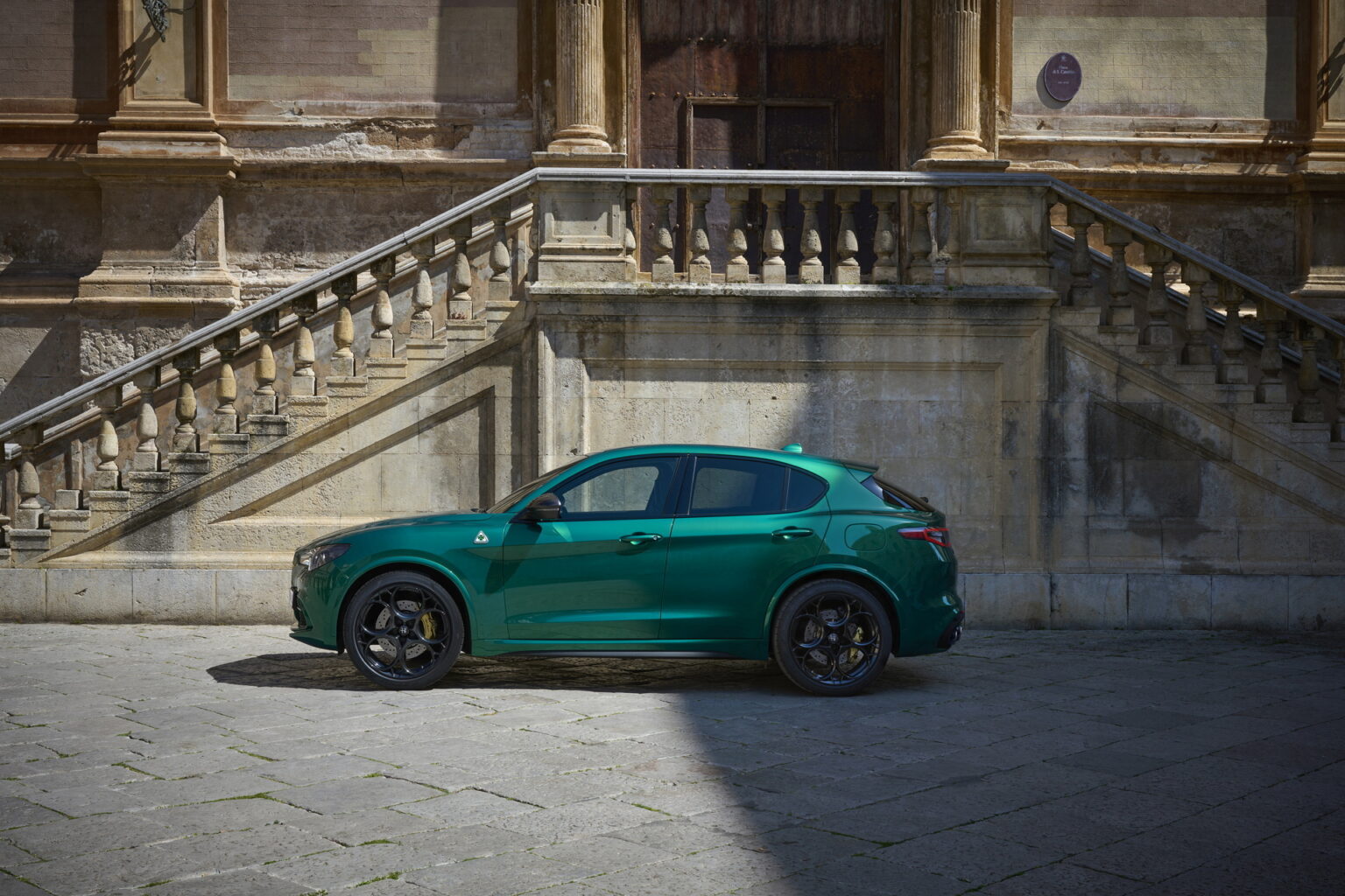 2024 Alfa Romeo Giulia And Stelvio Quadrifoglio Debut With More Power ...
