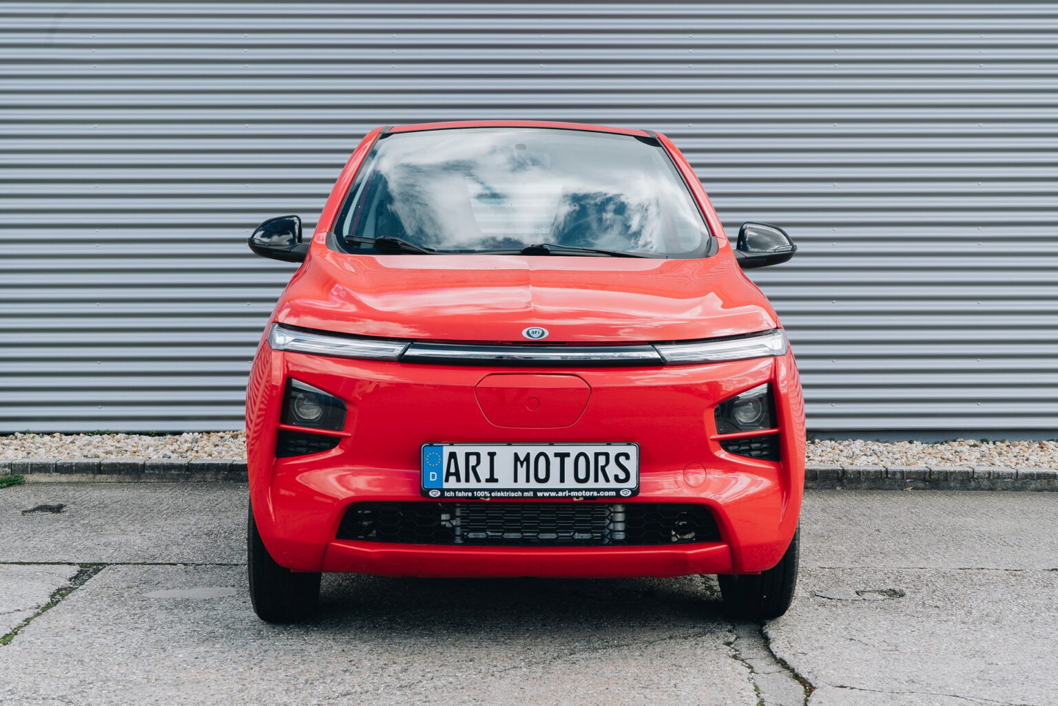 Teeny-Weeny Ari 902 Is A Pint-Size Electric Van For Europe | Carscoops