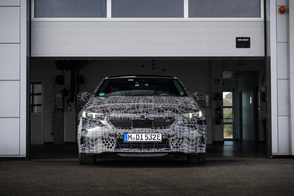 BMW’s i5 Will Change Lanes When You Look In The Mirror, Gets Super ...