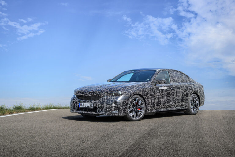 BMW’s i5 Will Change Lanes When You Look In The Mirror, Gets Super ...