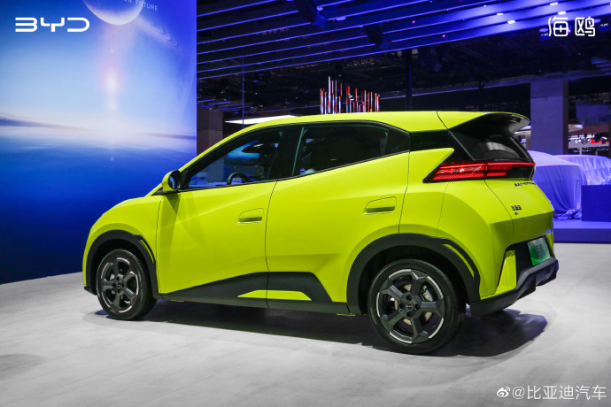 BYD’s Seagull Starts At Just $11,300 And Has Sodium-Ion Battery | Carscoops