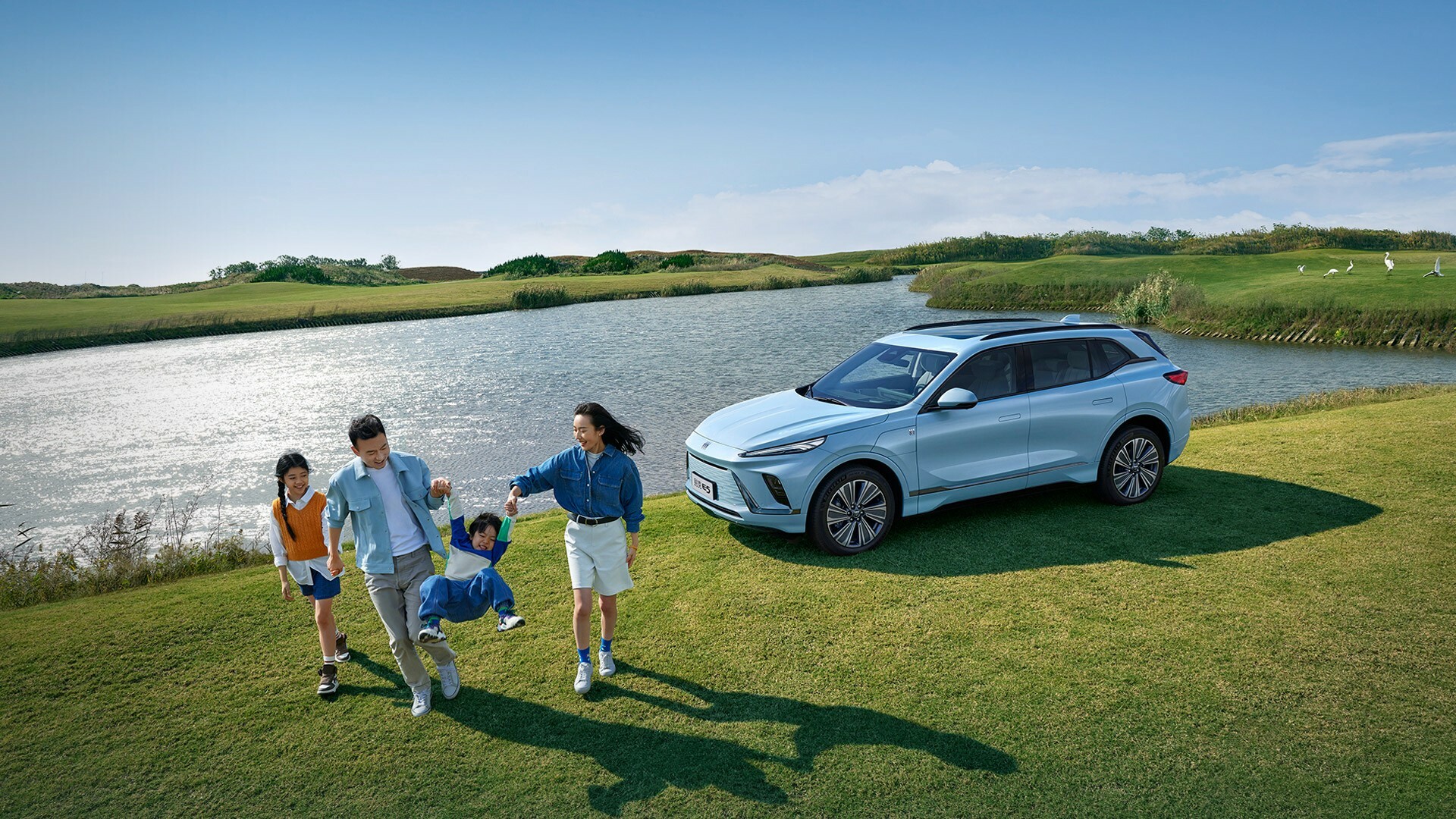 New Buick Electra E5 Offers Two Batteries, Three Powertrains, And Fancy ...