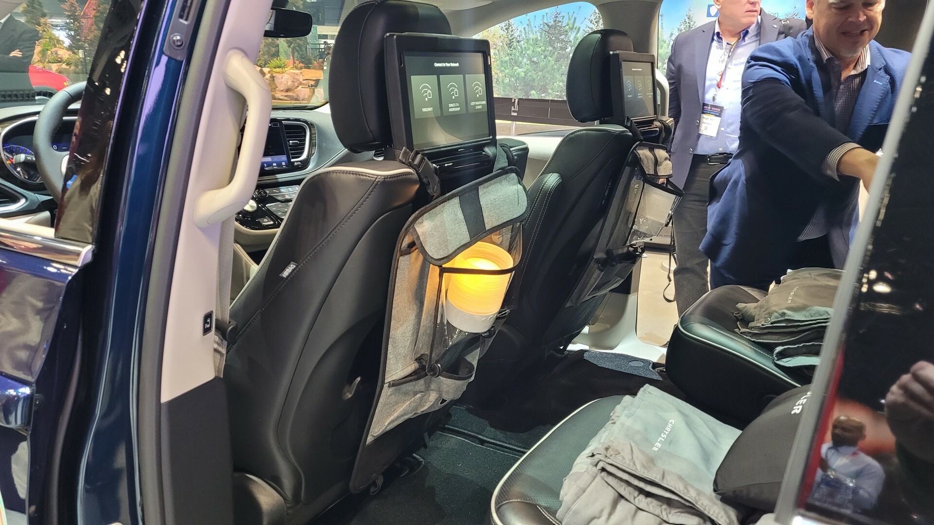 Chrysler Pacifica Gains Calm Cabin Package To Help Autistic Individuals ...