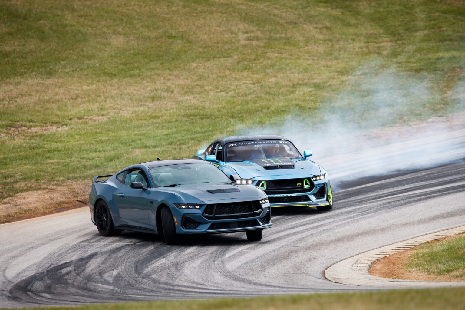 Ford Unveils 1,300 HP Mustang RTR Spec 5-FD Drift Monster, Highlights ...