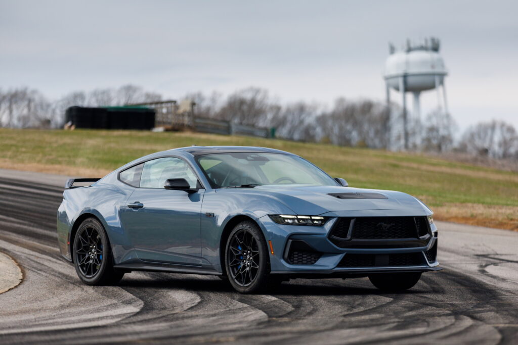 Ford Unveils 1,300 HP Mustang RTR Spec 5-FD Drift Monster, Highlights ...