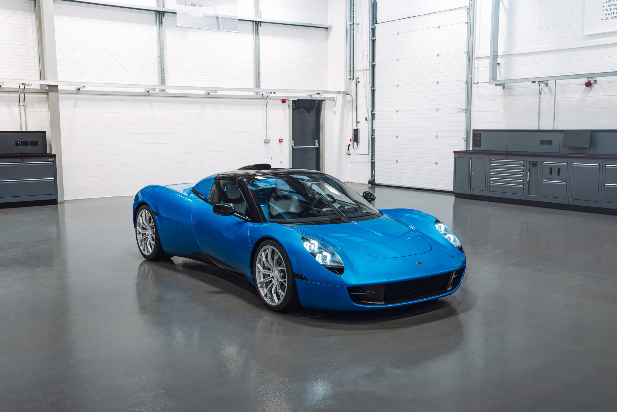 New GMA T.33 Spider Unleashes 609 HP V12 Without A Roof To Hold Back ...