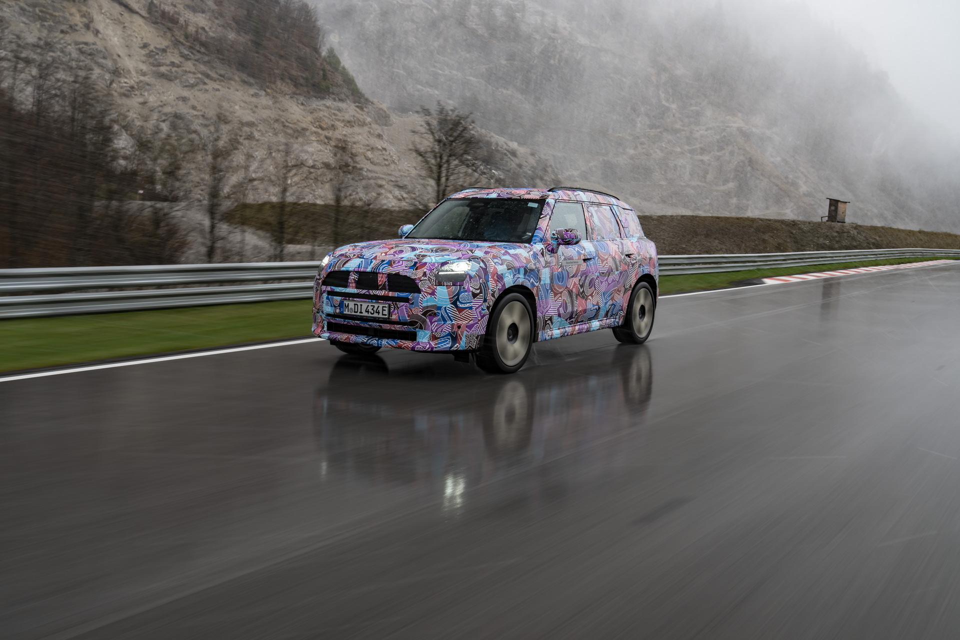 2025 Countryman Will Be The First MINI Made In Germany, EV Versions ...