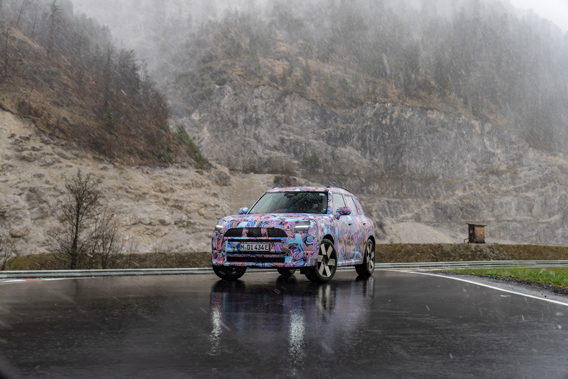 2025 Countryman Will Be The First MINI Made In Germany, EV Versions ...