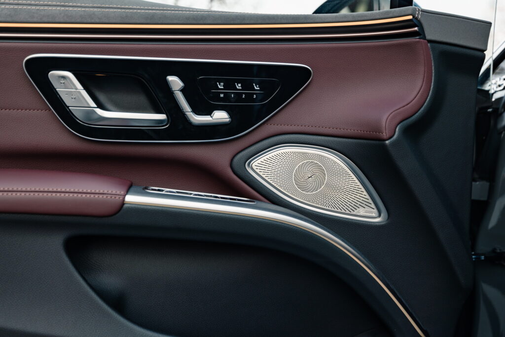 Mercedes EQS Gains Four New Luxurious Manufaktur Signature Editions In ...