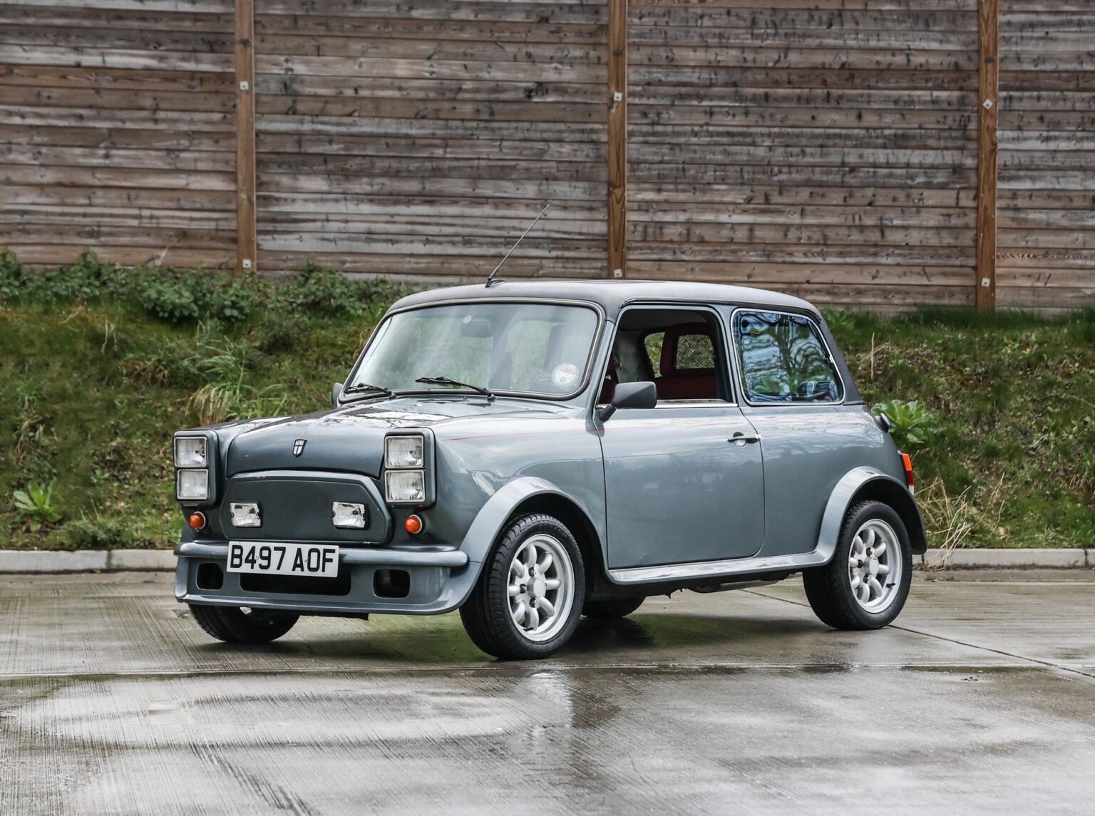 This One-Off Mini From Aston Martin’s Tickford Was Built For A Saudi ...