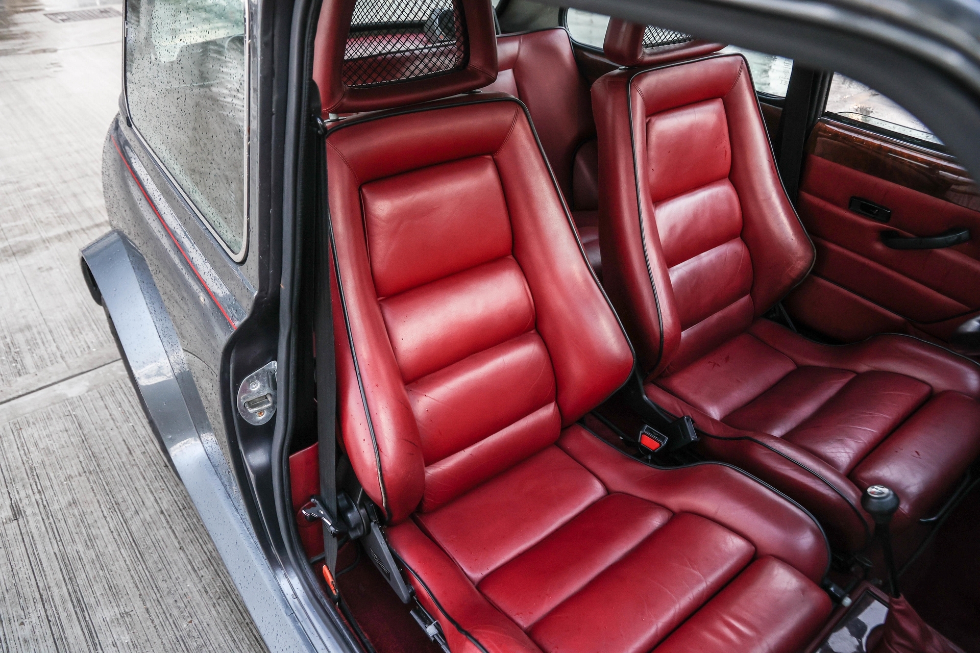 This One-Off Mini From Aston Martin’s Tickford Was Built For A Saudi ...