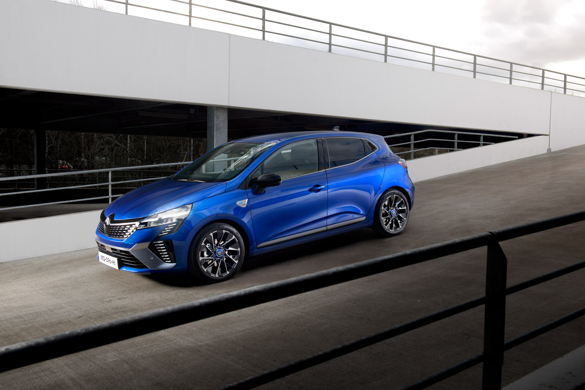 Facelifted Renault Clio Is A Supermini Survivor With New Alpine Trim ...