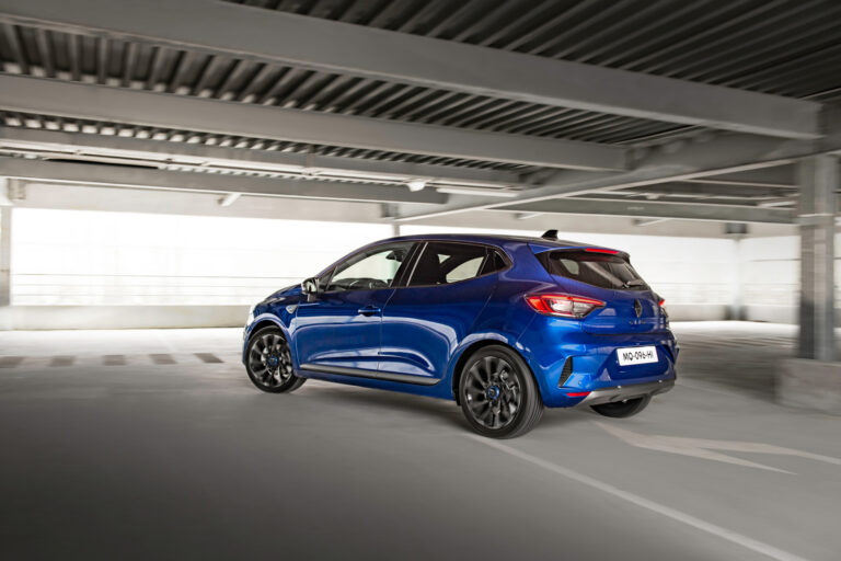 Facelifted Renault Clio Is A Supermini Survivor With New Alpine Trim ...