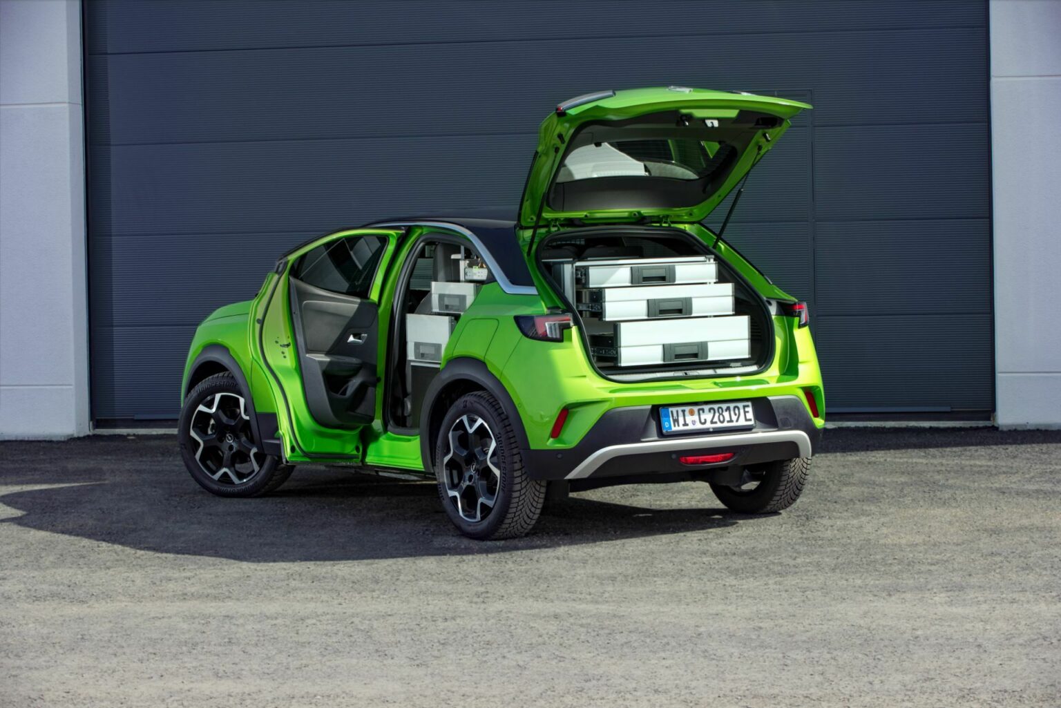 Opel Mokka Electric Transformed Into A Two-Seater LCV With Drawer ...