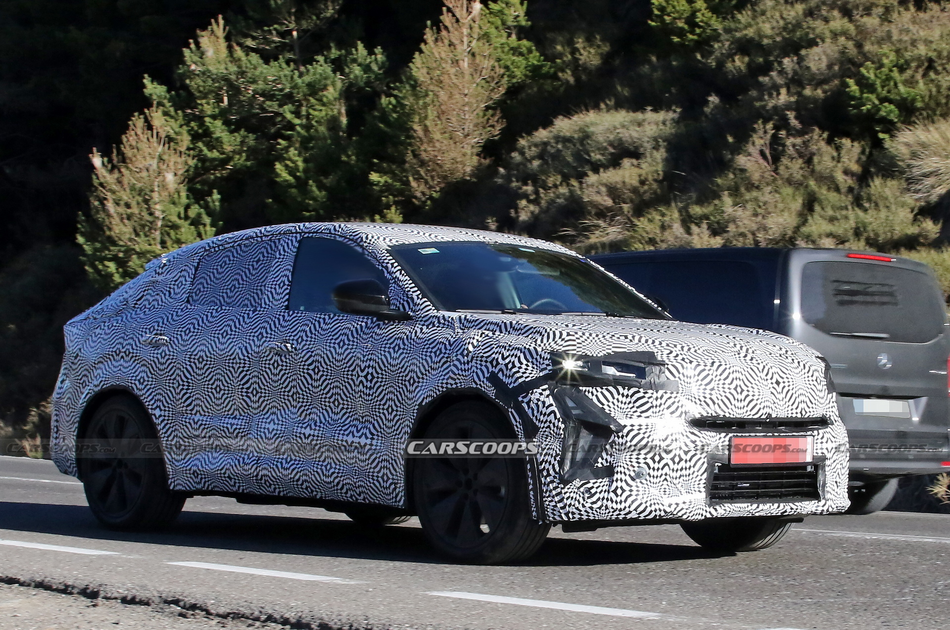 Renault Austral Coupe Makes Spy Debut, Could Adopt The Avantime Moniker ...