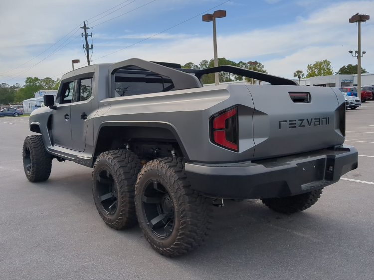 Is This 500 HP Jeep Gladiator-Based Hercules 6×6 Worth $250,000 ...