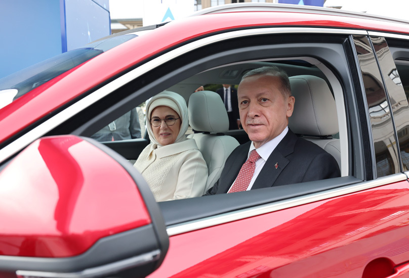 President Erdogan Takes Delivery Of Turkey’s First Togg T10X Electric ...