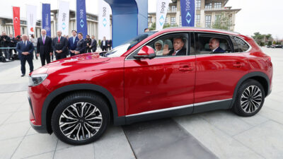 President Erdogan Takes Delivery Of Turkey’s First Togg T10X Electric ...